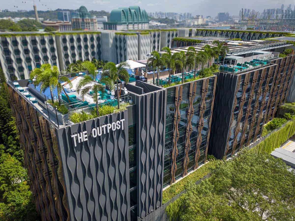 17 Best Mid-Range Hotels in Singapore