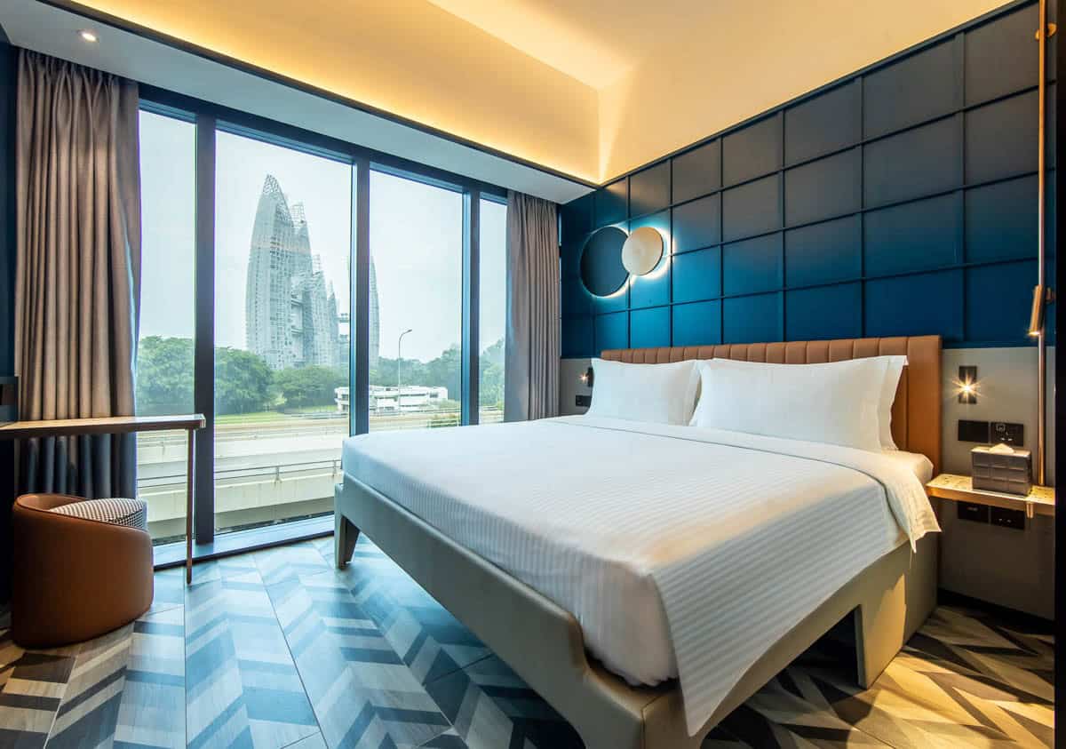 17 Best Mid-Range Hotels in Singapore